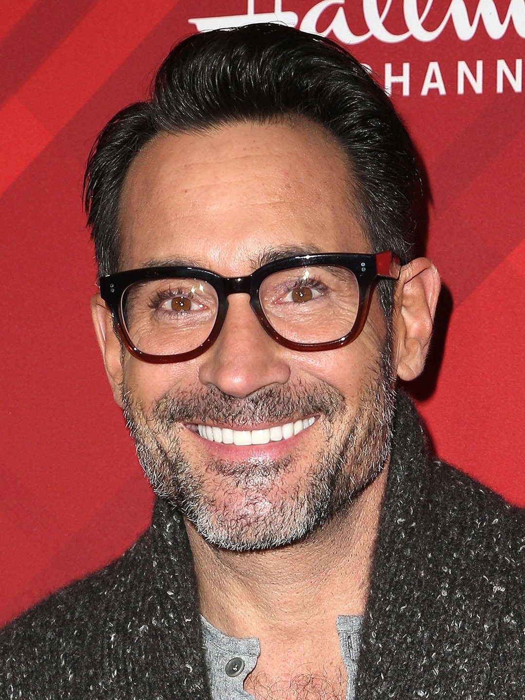 Gregory Zarian Pictures | Rotten Tomatoes