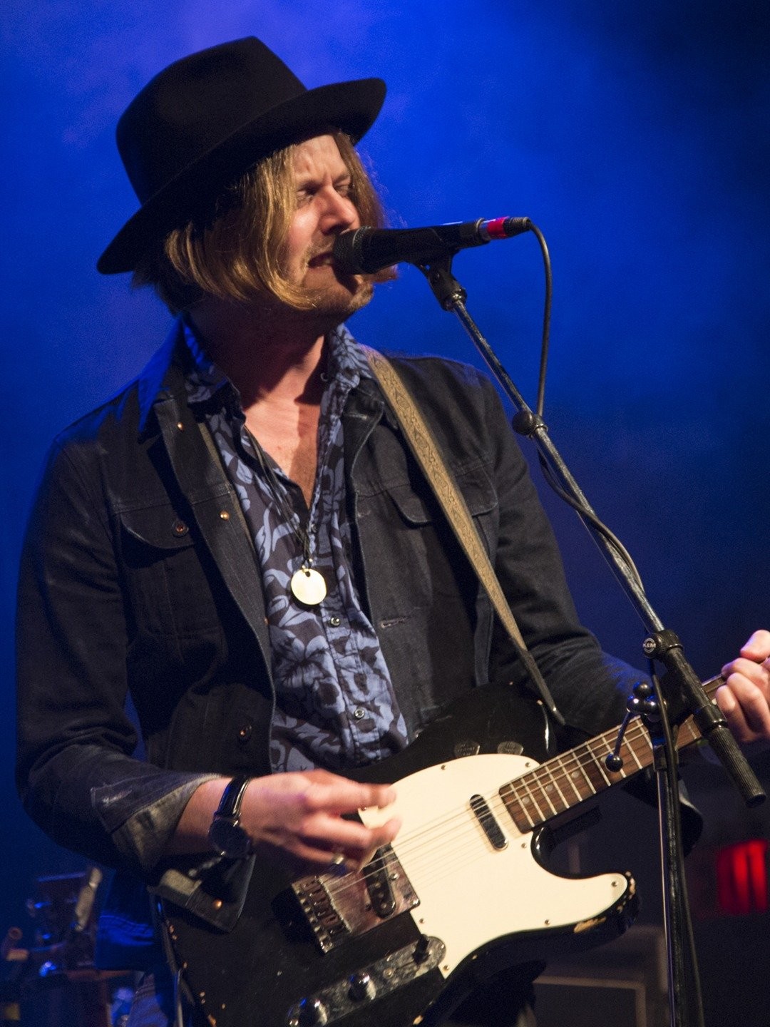 Alberta Cross Pictures | Rotten Tomatoes