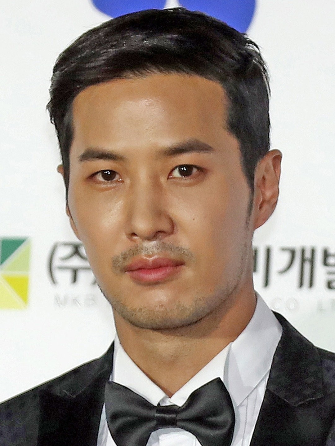 Kim Ji-seok Pictures | Rotten Tomatoes