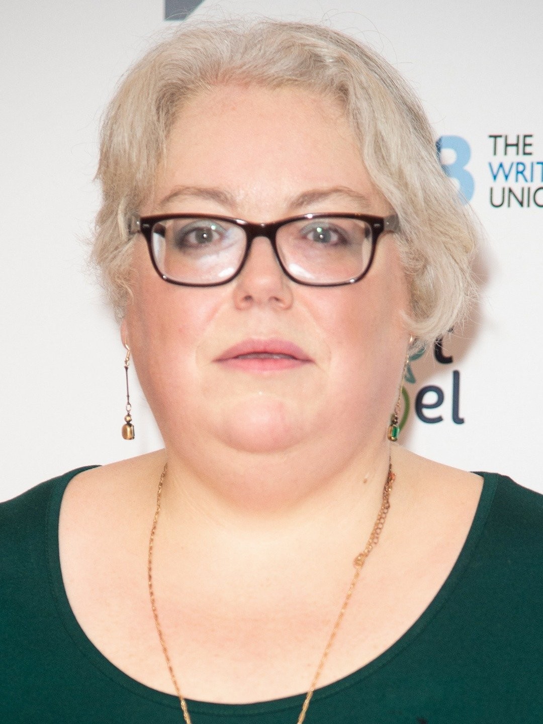 Lisa Holdsworth Pictures | Rotten Tomatoes