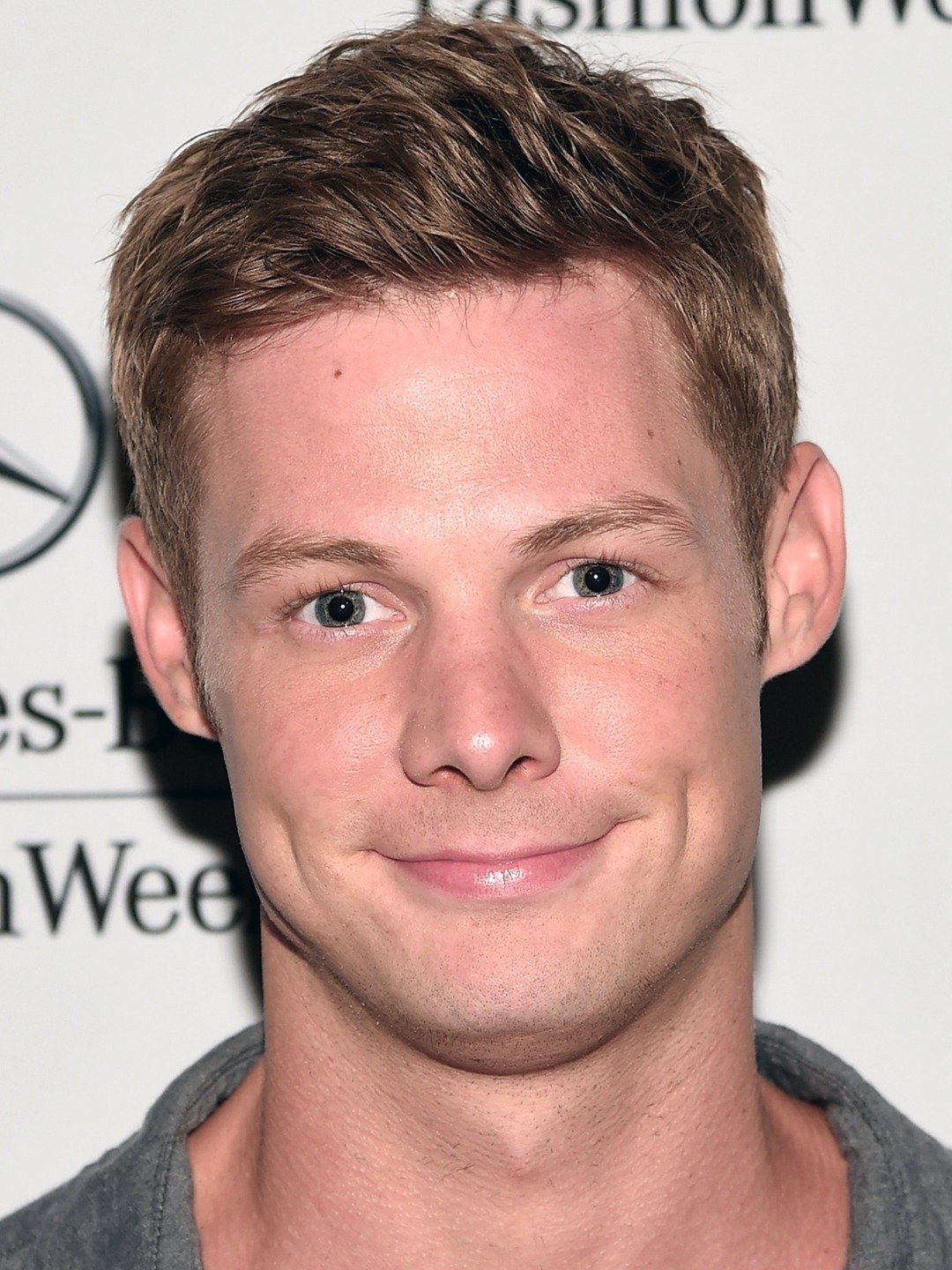 Brandon Jones Pictures | Rotten Tomatoes