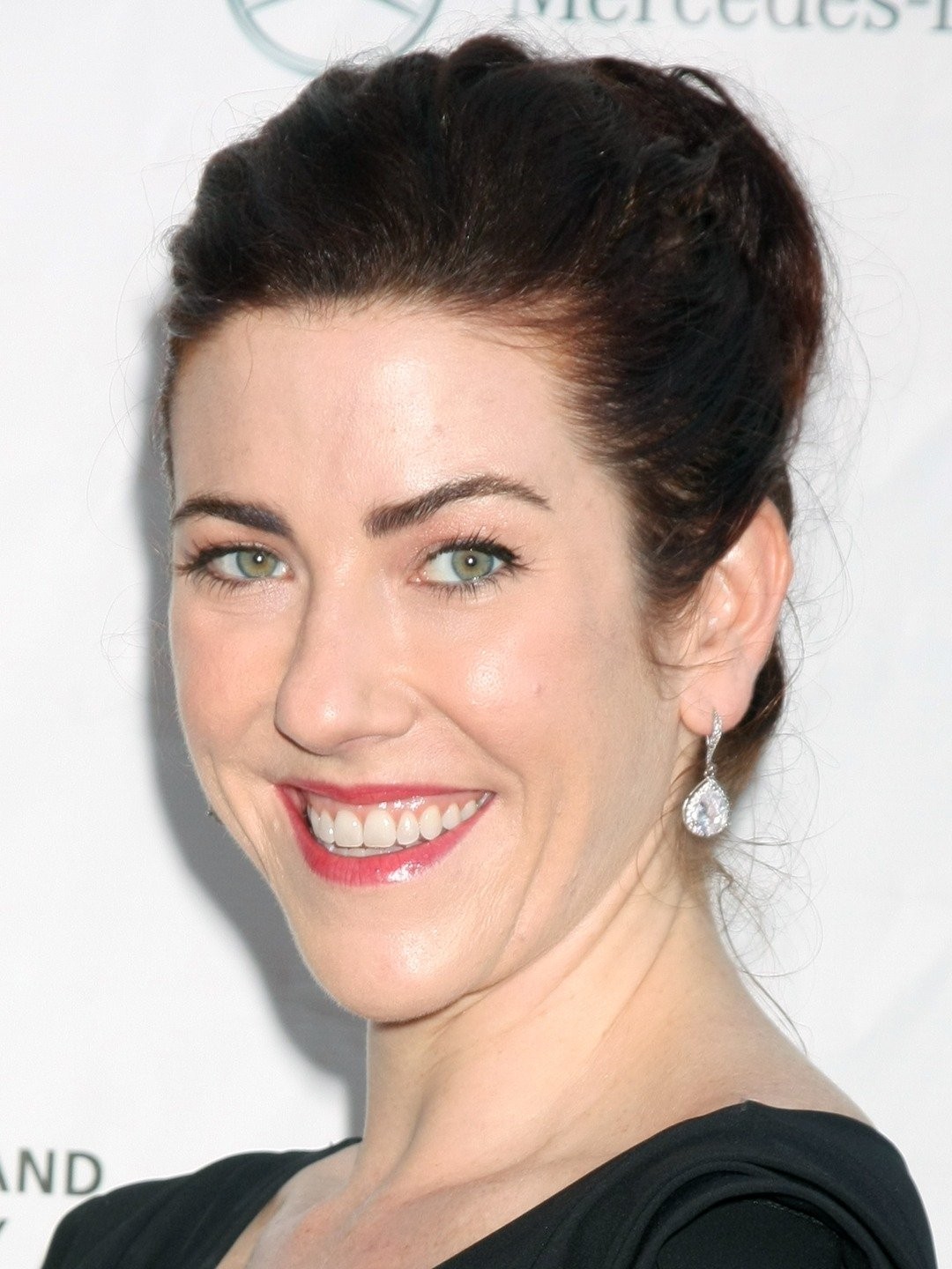 Kristin Wallace Pictures | Rotten Tomatoes