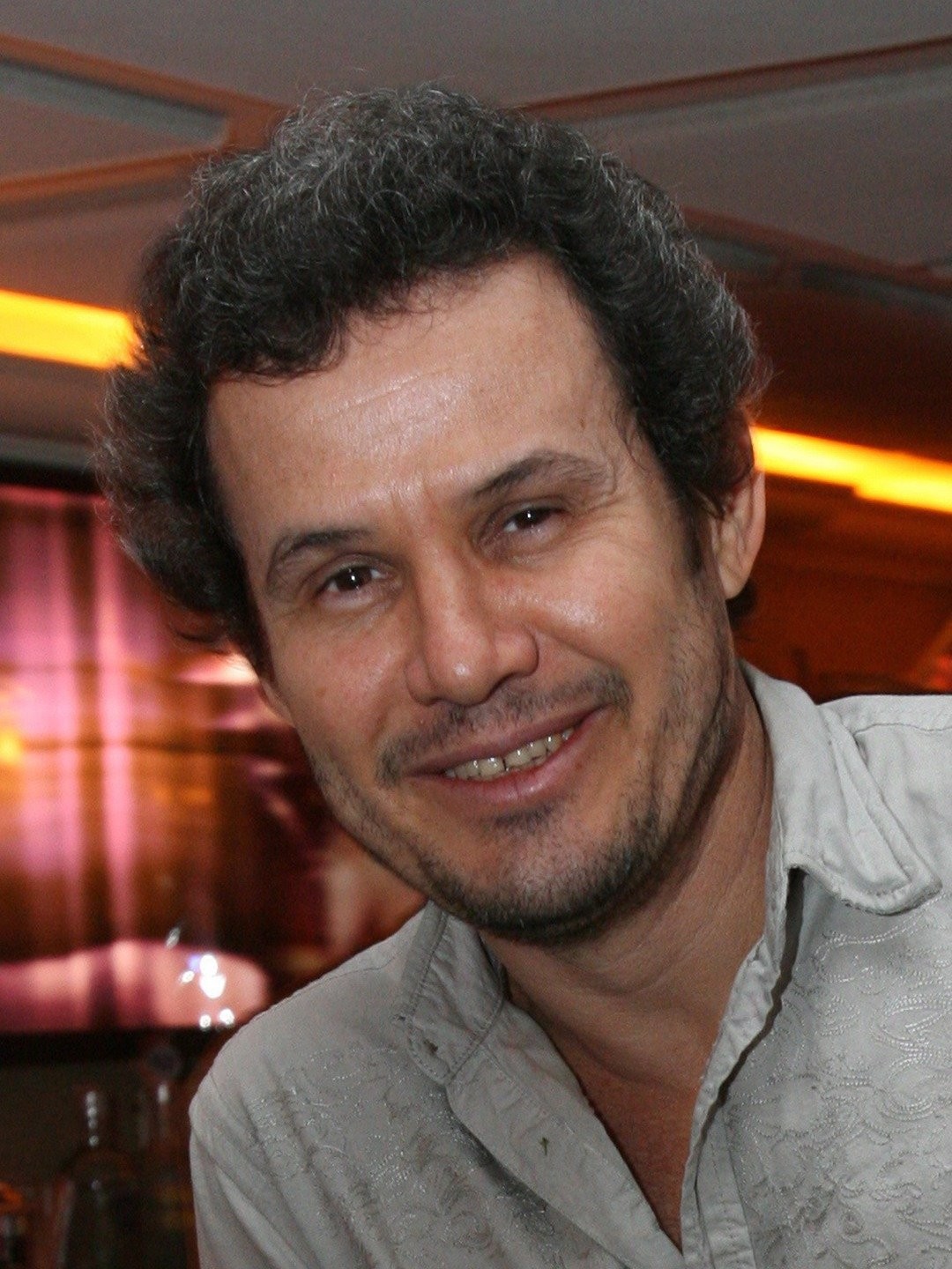 Edmilson Barros Pictures | Rotten Tomatoes