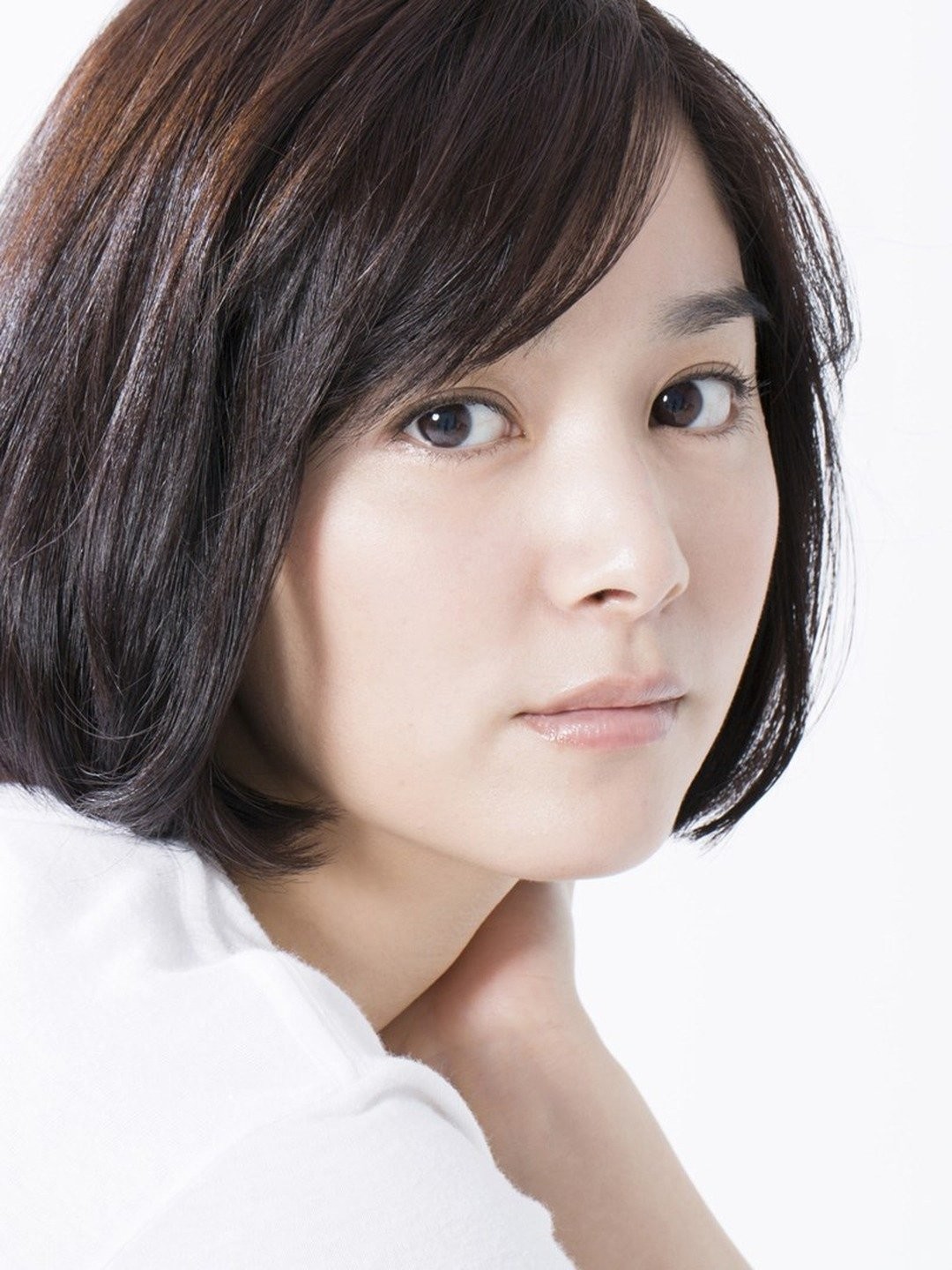 Anna Ishibashi Pictures | Rotten Tomatoes
