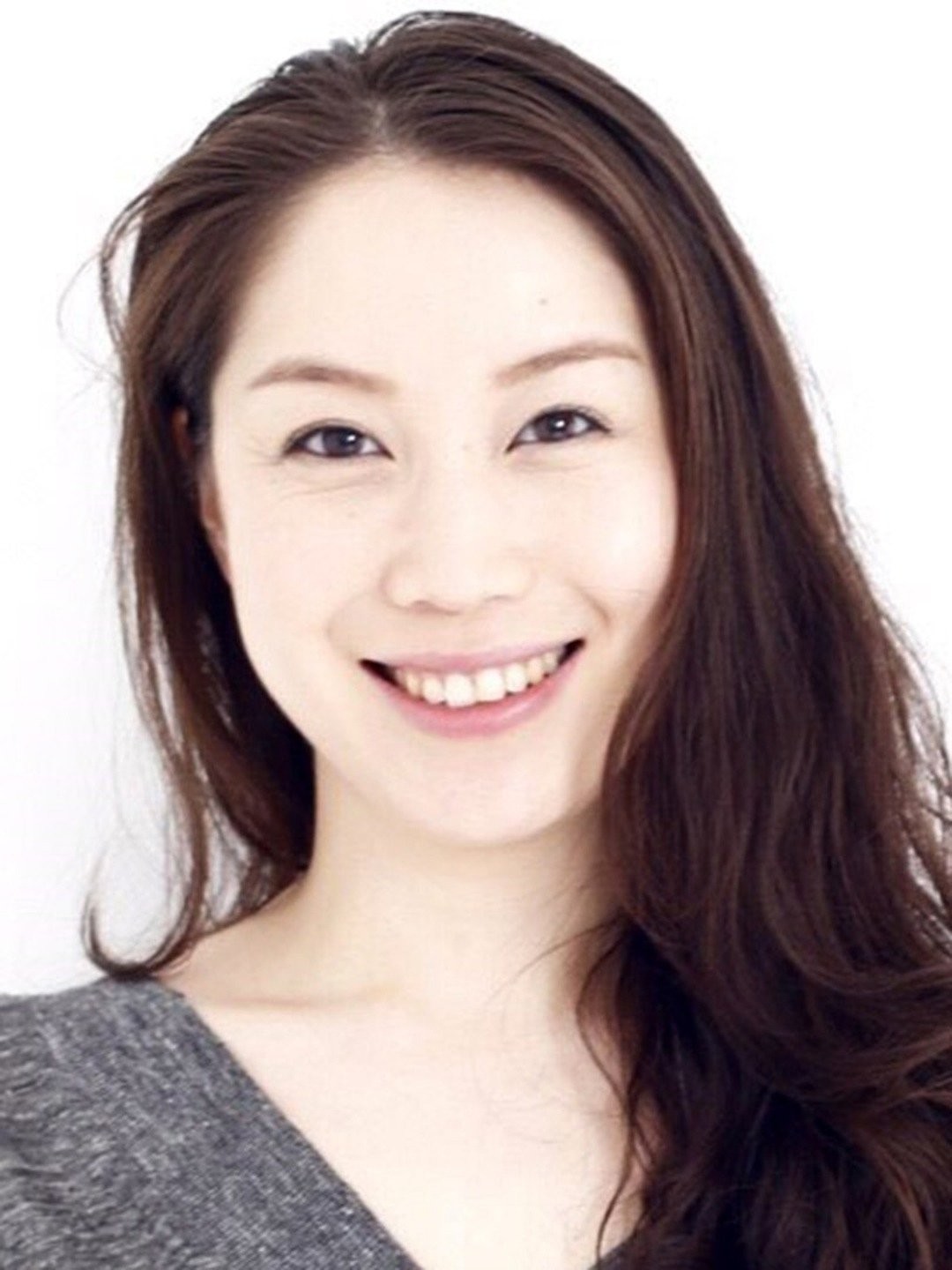 Mayu Kitaki Pictures | Rotten Tomatoes