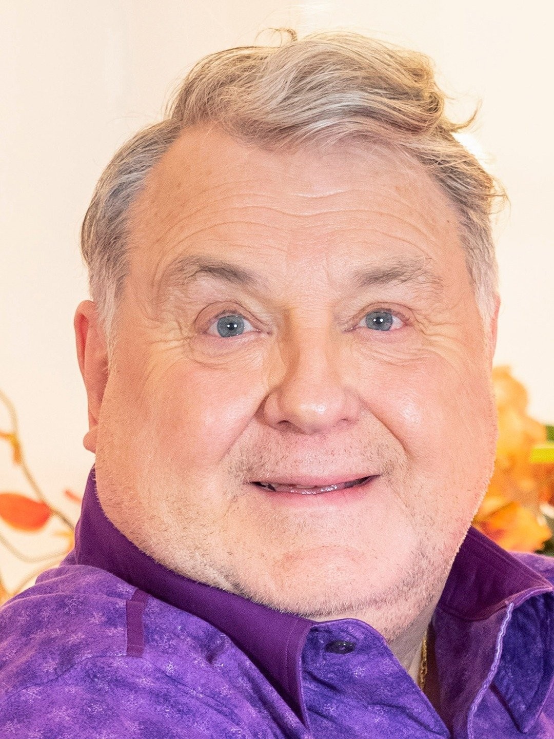 Russell Grant Pictures | Rotten Tomatoes