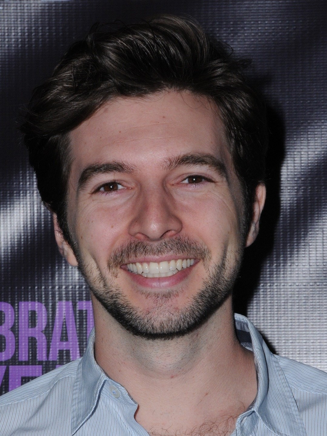 Roberto Aguire Pictures | Rotten Tomatoes