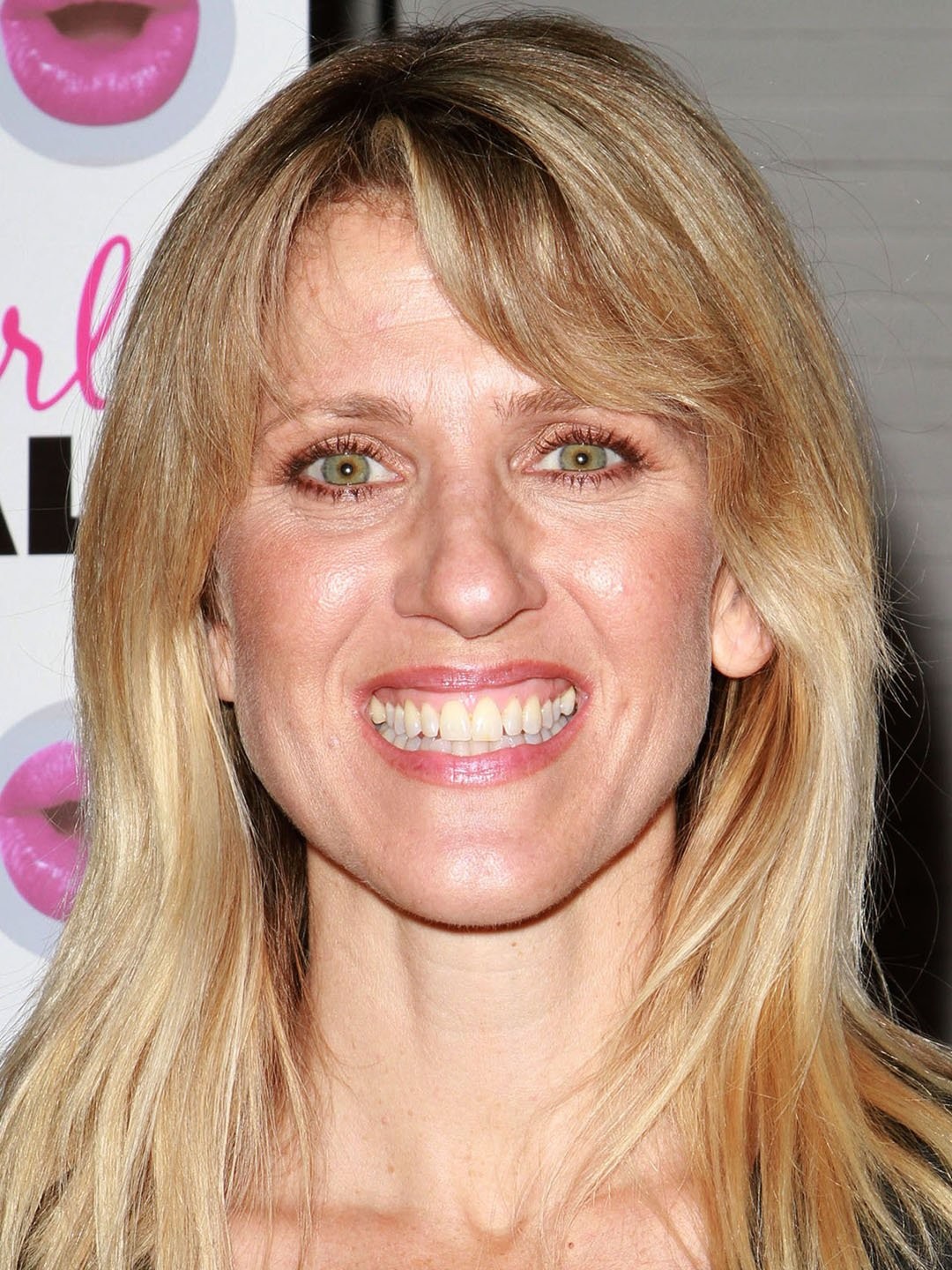 Andrea Bendewald Pictures | Rotten Tomatoes