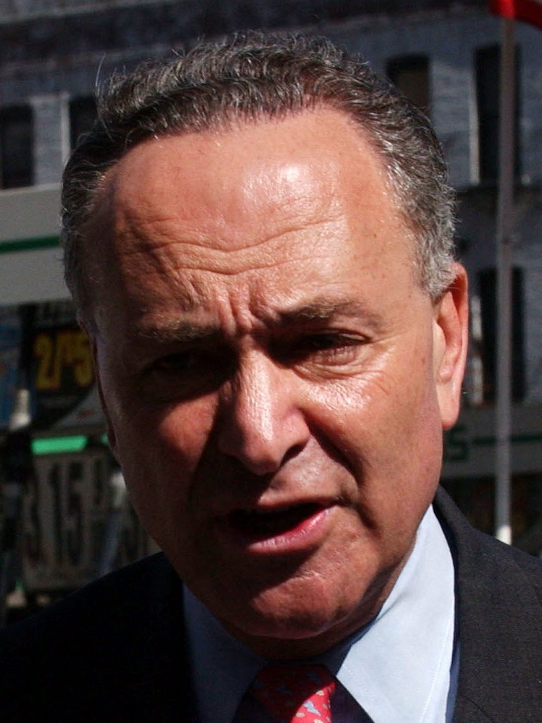 Chuck Schumer Pictures | Rotten Tomatoes