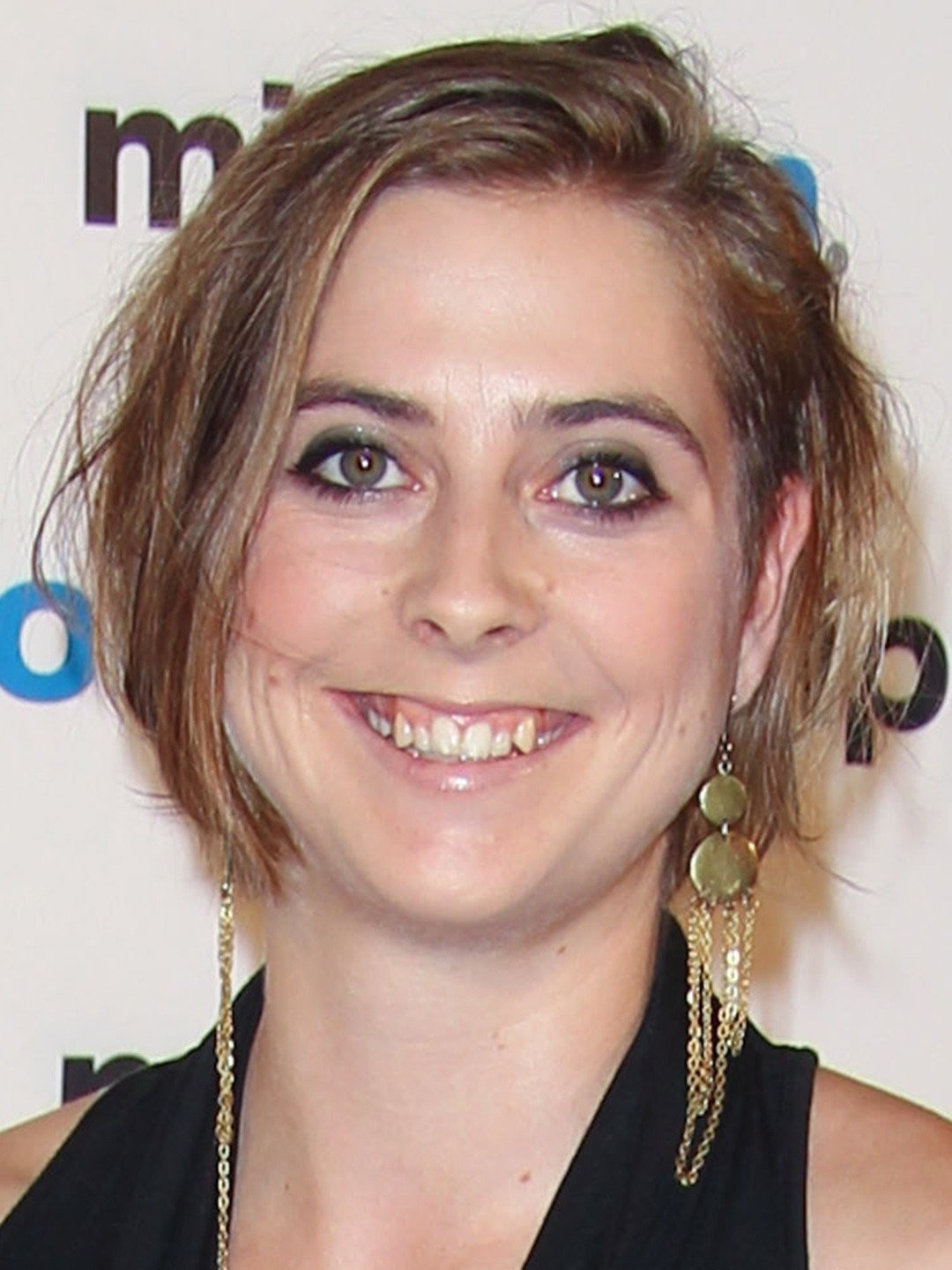 Ève Landry Pictures | Rotten Tomatoes