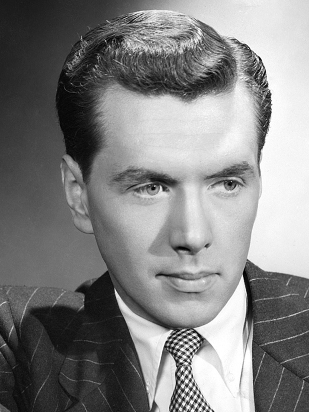 Robert Andrews Actor