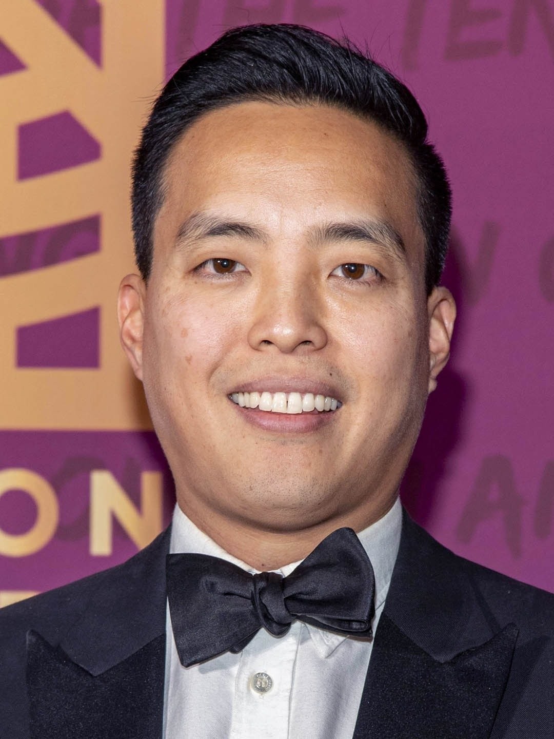 Alan Yang Pictures | Rotten Tomatoes