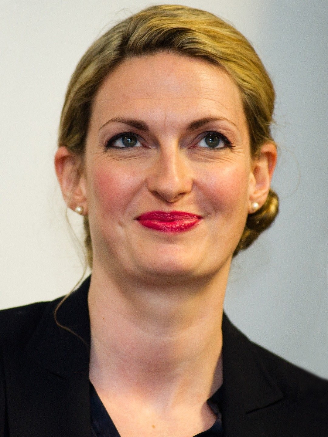 Sandra Steinbach Pictures | Rotten Tomatoes