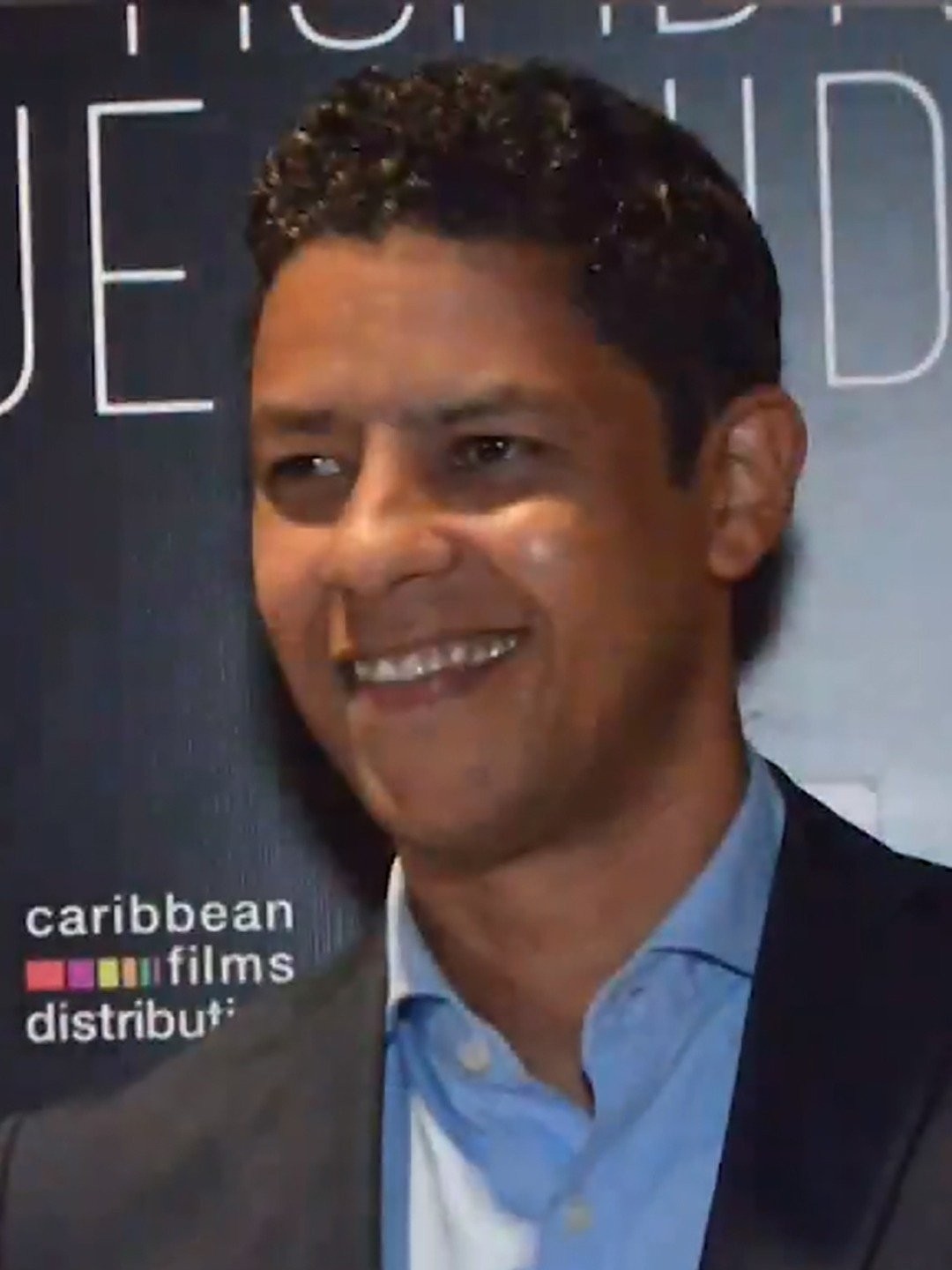 Héctor Aníbal Pictures | Rotten Tomatoes