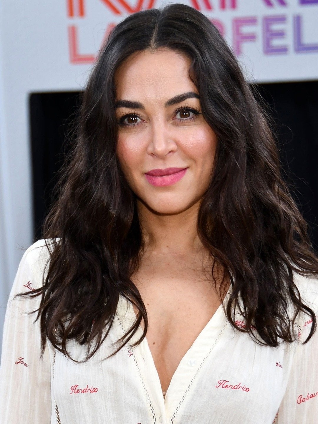 Mona Pirzad Pictures | Rotten Tomatoes