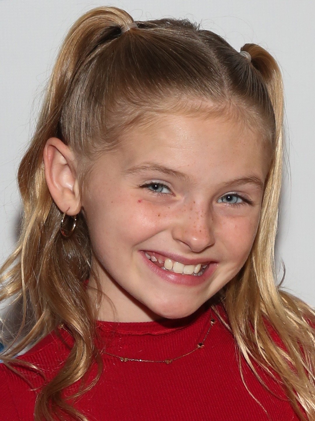 Ella Allan Pictures | Rotten Tomatoes