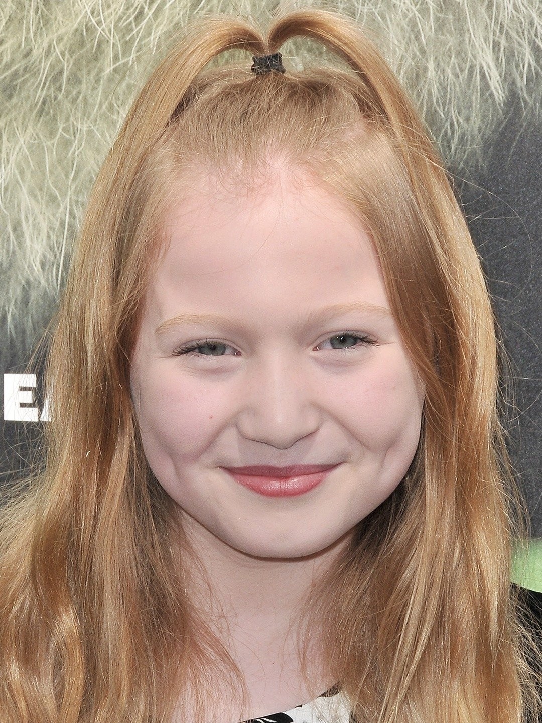 Abigail Zoe Lewis Pictures | Rotten Tomatoes