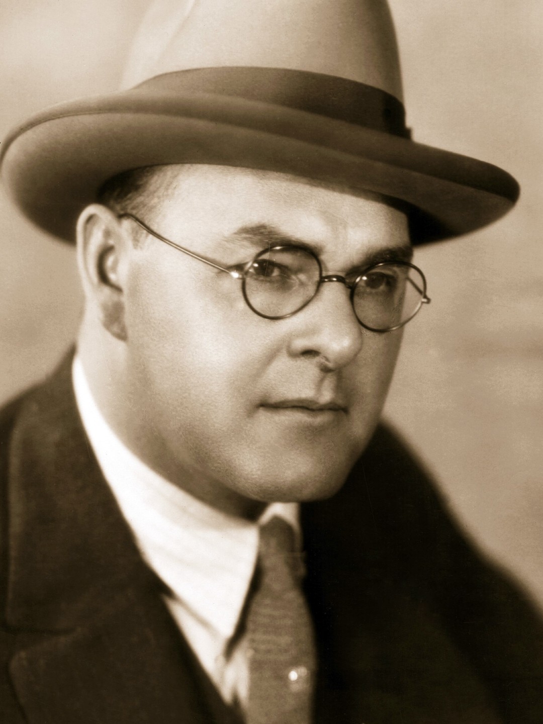 Reginald Barker Pictures | Rotten Tomatoes