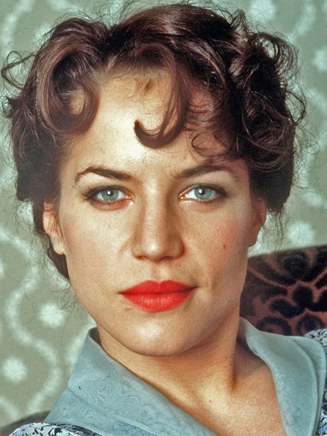 Jennifer Calvert Pictures | Rotten Tomatoes