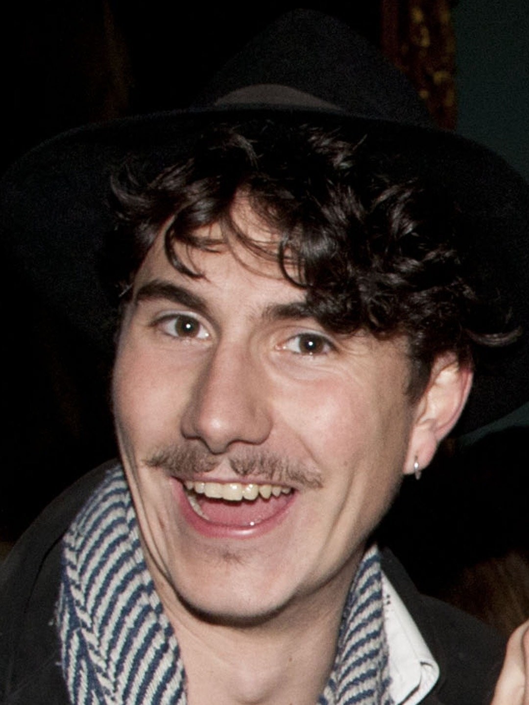 Billy Postlethwaite Pictures | Rotten Tomatoes