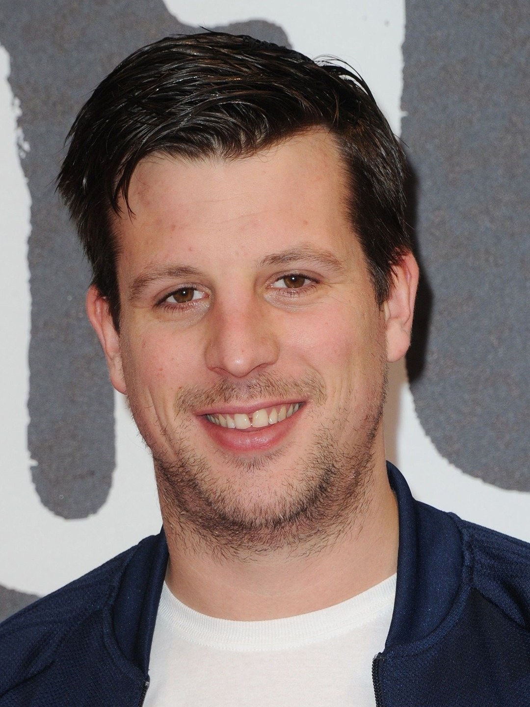 Robin Pront Pictures | Rotten Tomatoes