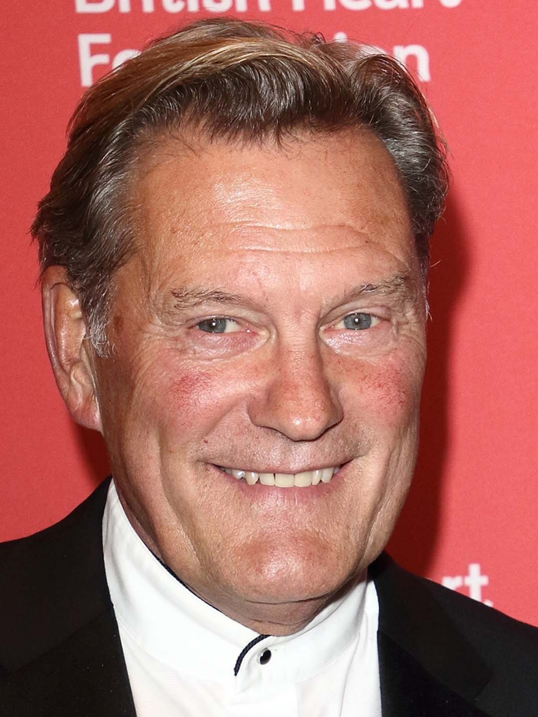 Glenn Hoddle Pictures | Rotten Tomatoes