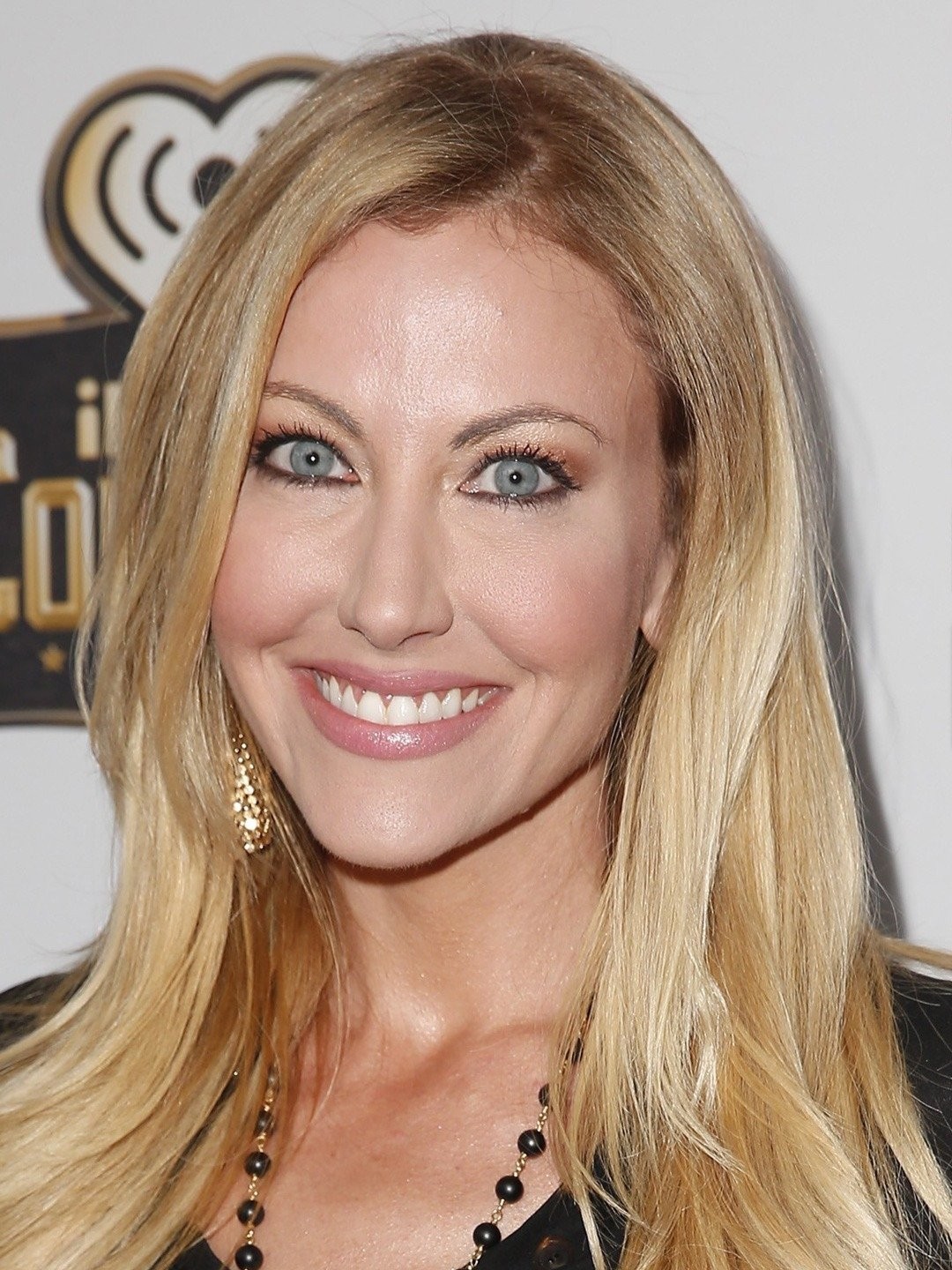 Stephanie Hollman Pictures | Rotten Tomatoes