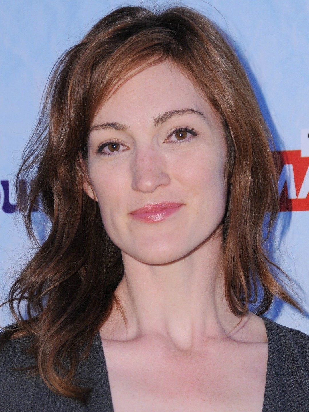 Kristen DeVore Rakes Pictures | Rotten Tomatoes