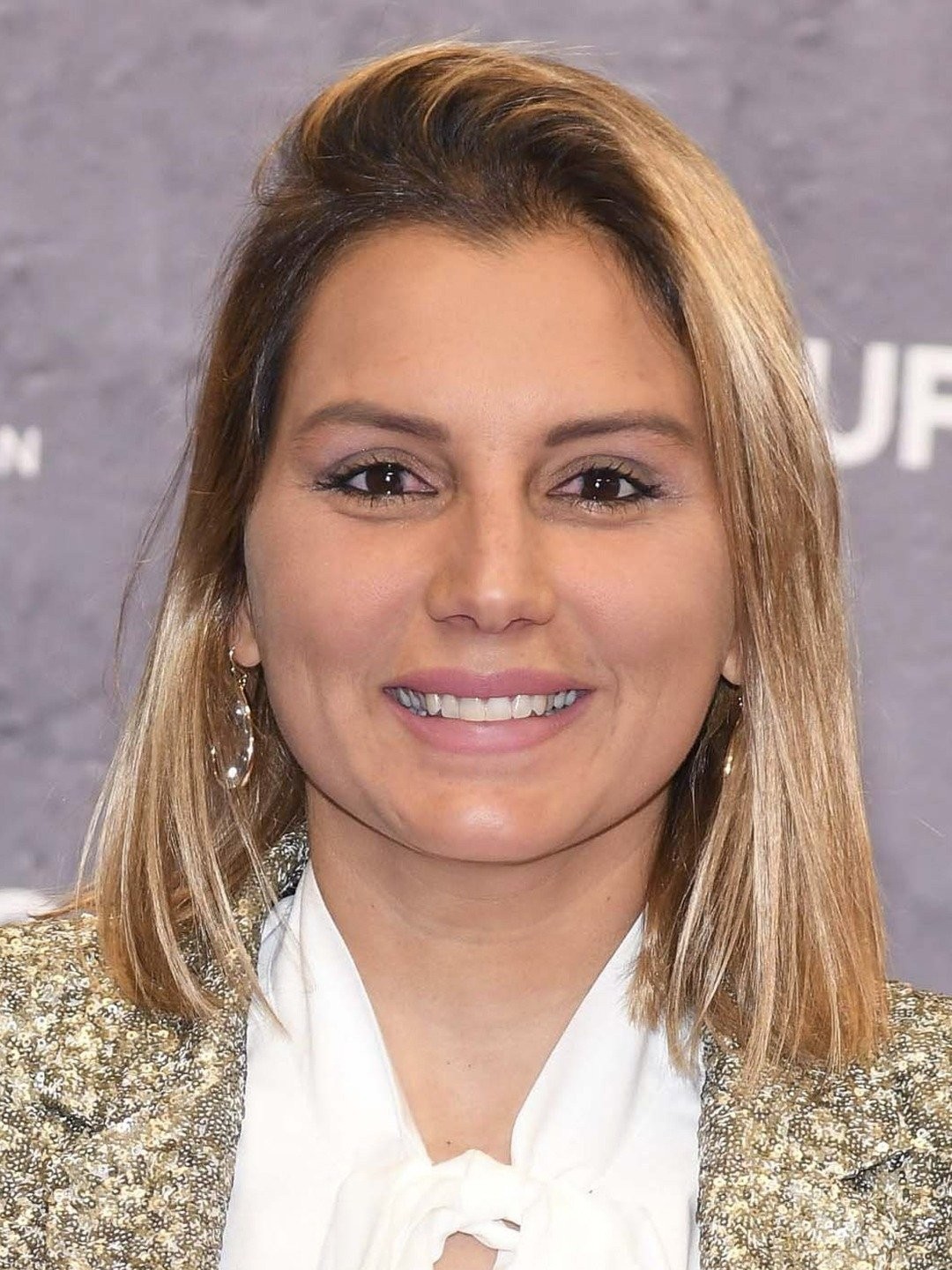 Maya Gabeira Pictures | Rotten Tomatoes