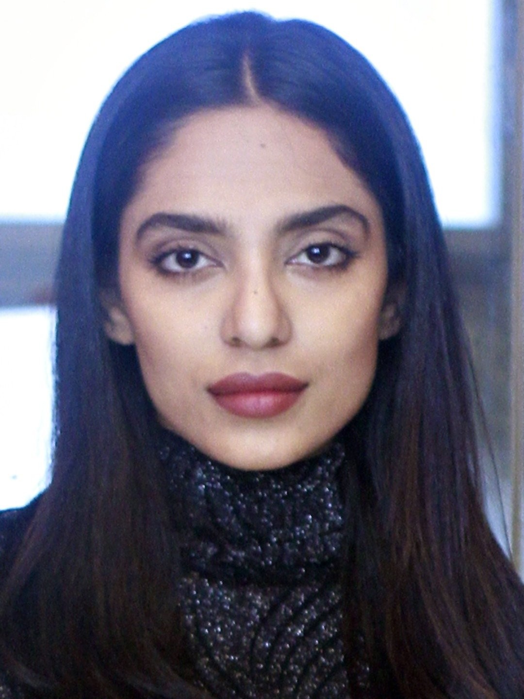 Sobhita Dhulipala Pictures | Rotten Tomatoes