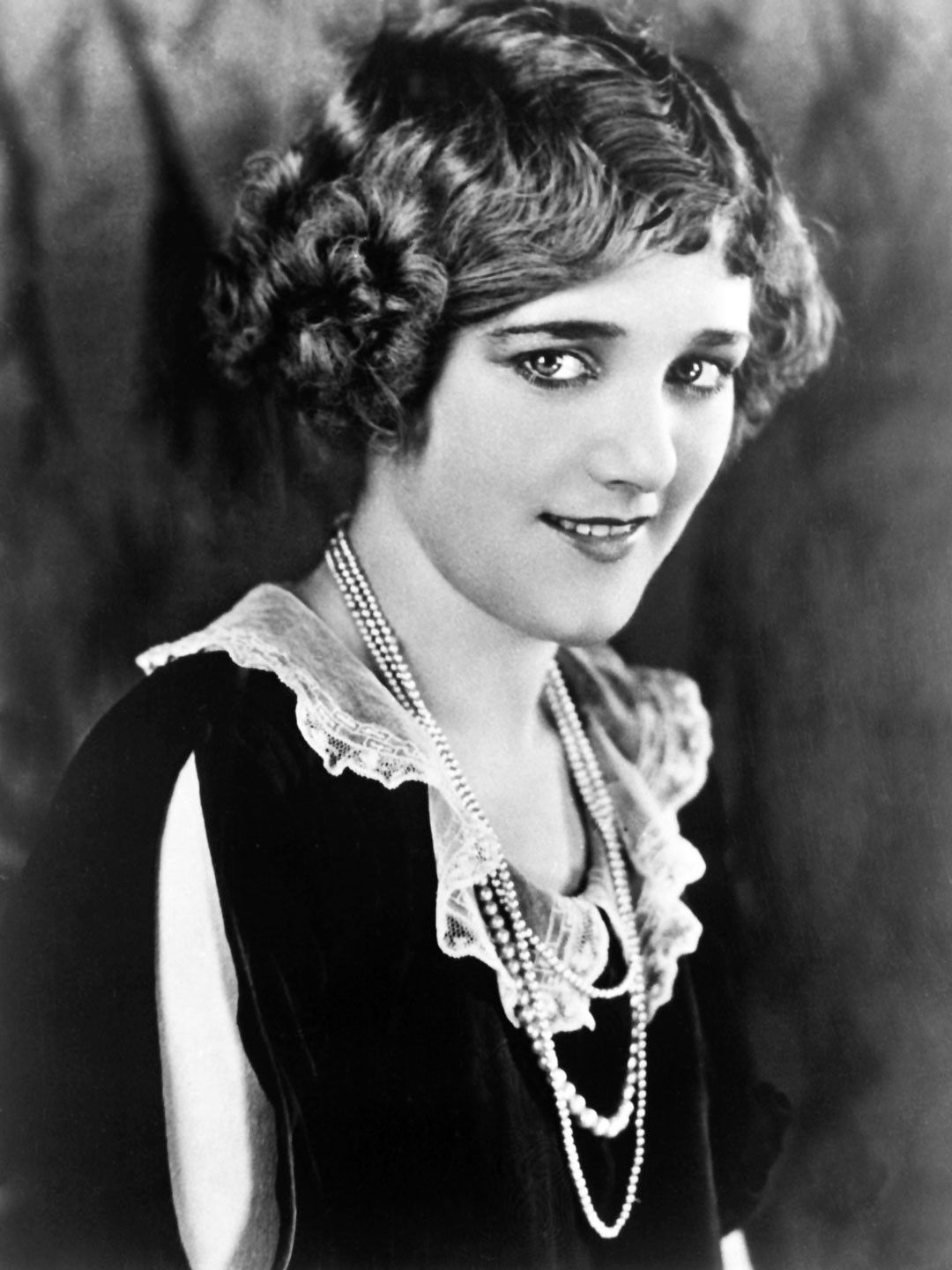 Mildred Davis Pictures | Rotten Tomatoes