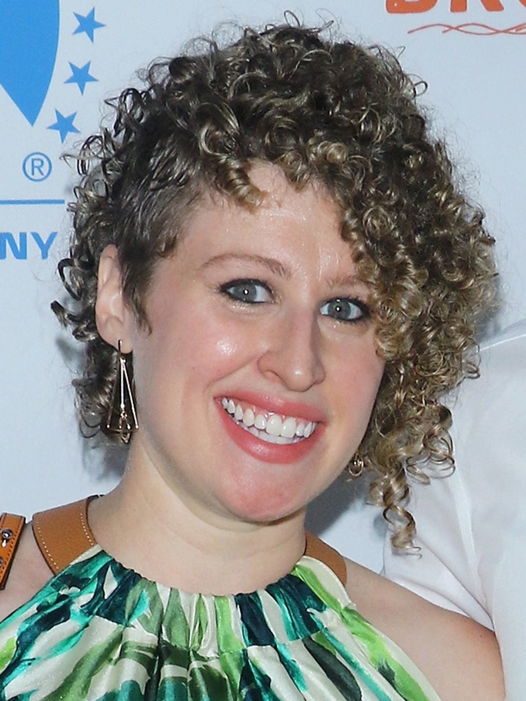 Kelly Lyon Pictures | Rotten Tomatoes