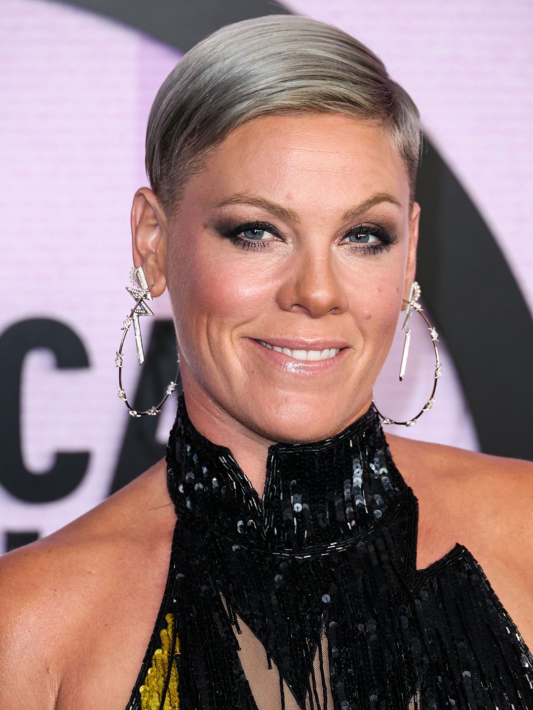 Pink Pictures | Rotten Tomatoes