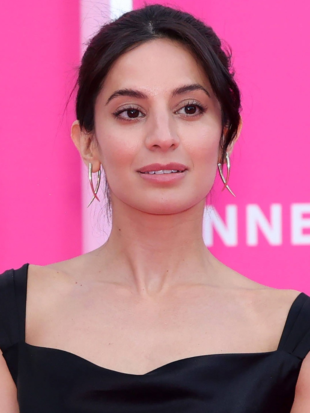 Sara Shirpey Pictures | Rotten Tomatoes