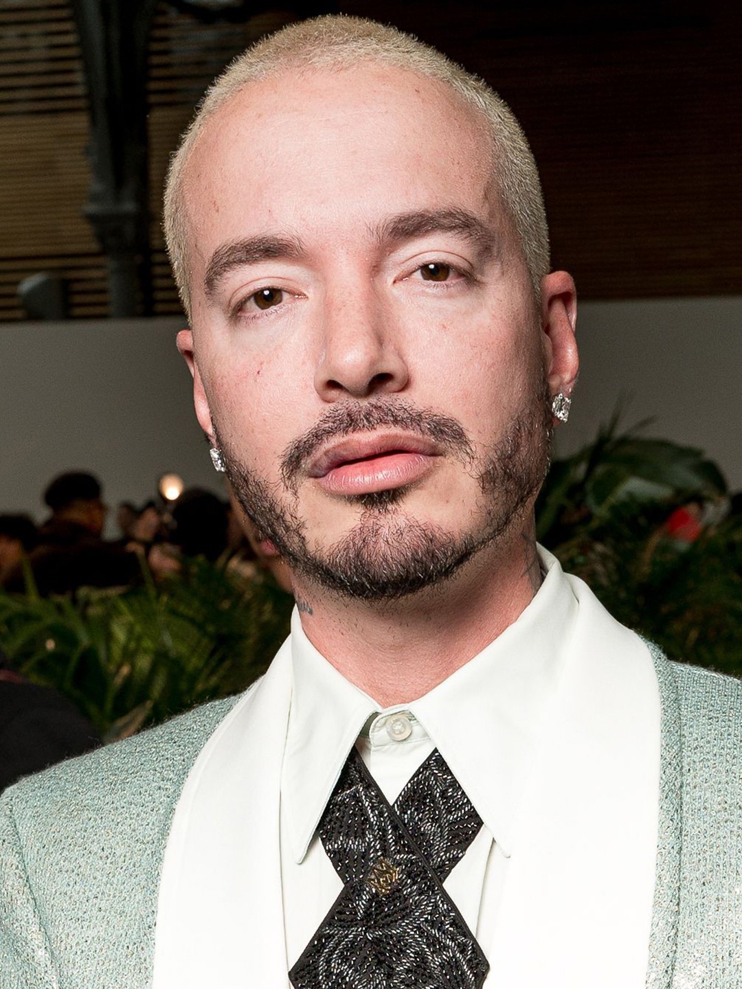 J Balvin Pictures | Rotten Tomatoes