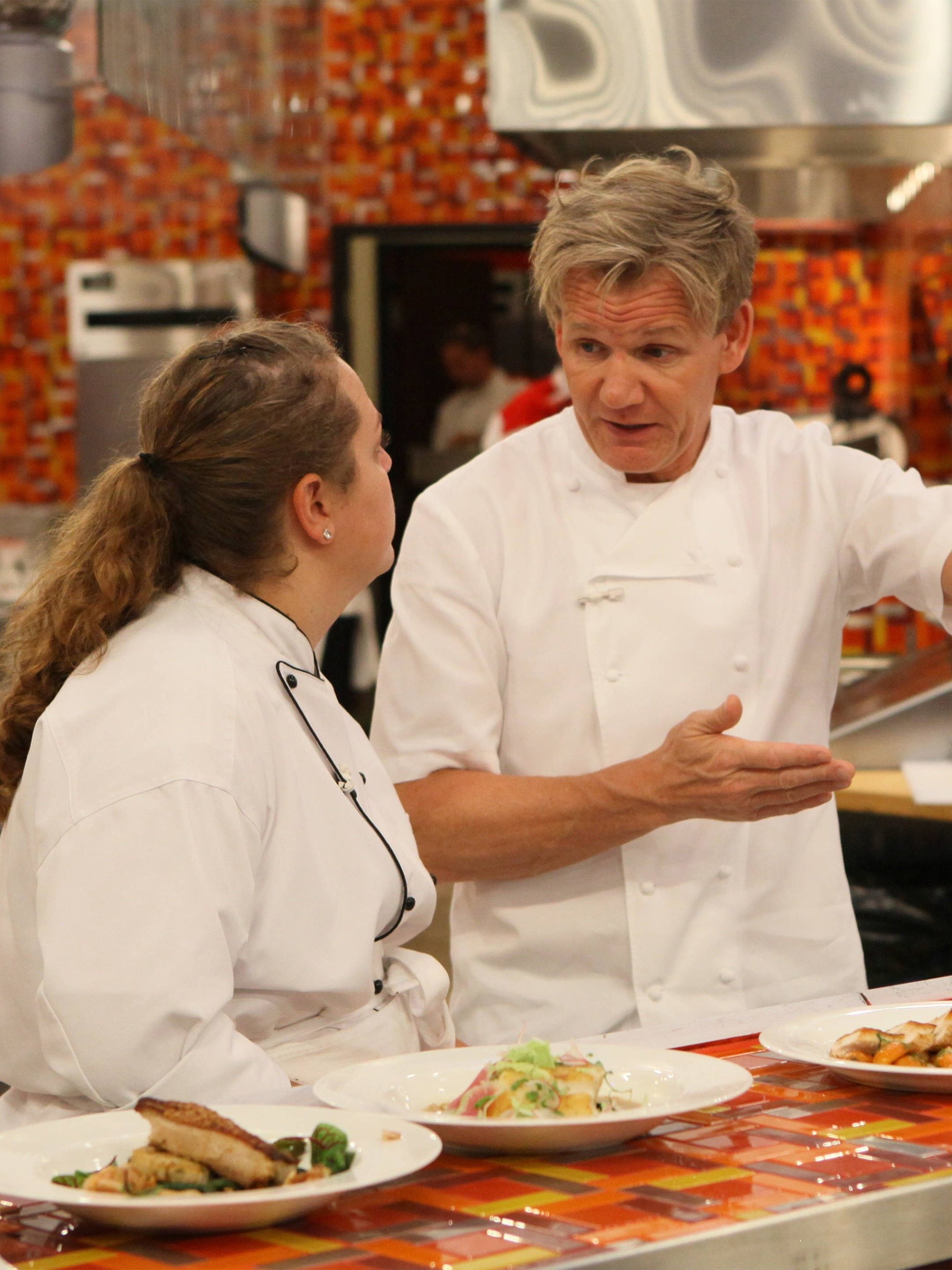 2 Chefs Compete Pictures | Rotten Tomatoes