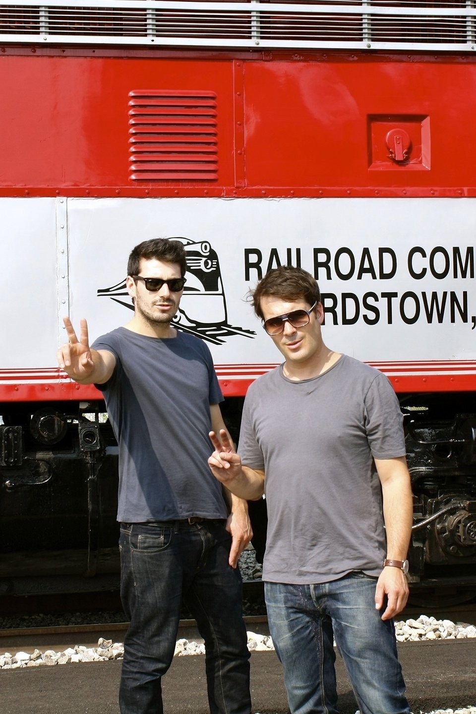 Food Brothers Pictures | Rotten Tomatoes