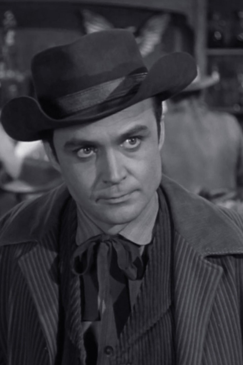 A Grave Situation Pictures - Rotten Tomatoes