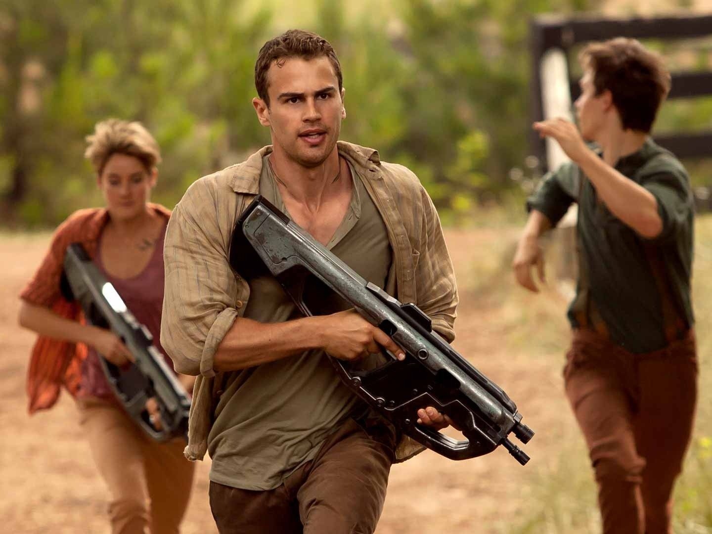 Divergent Uriah Casting