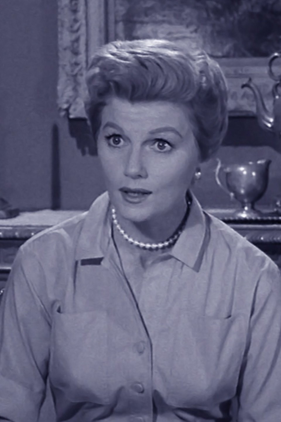 Beaver Gets Adopted Pictures | Rotten Tomatoes