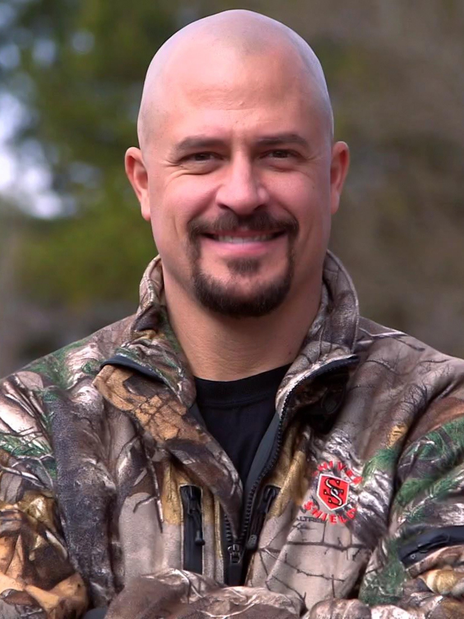 Shiver Shield Pictures | Rotten Tomatoes