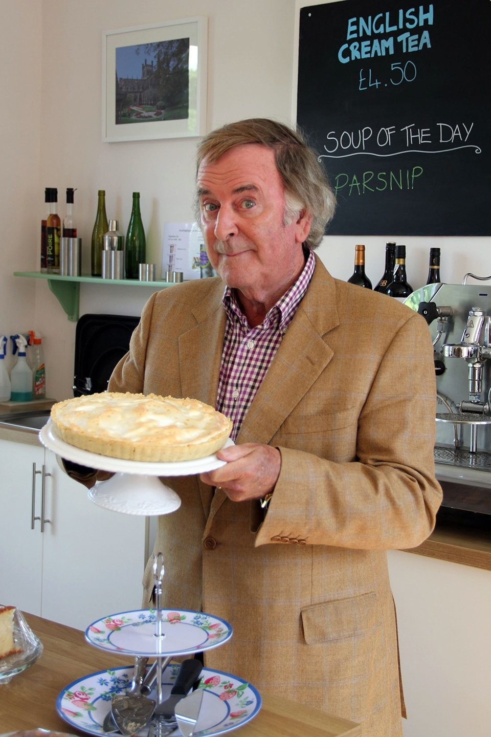 Chester Pictures | Rotten Tomatoes