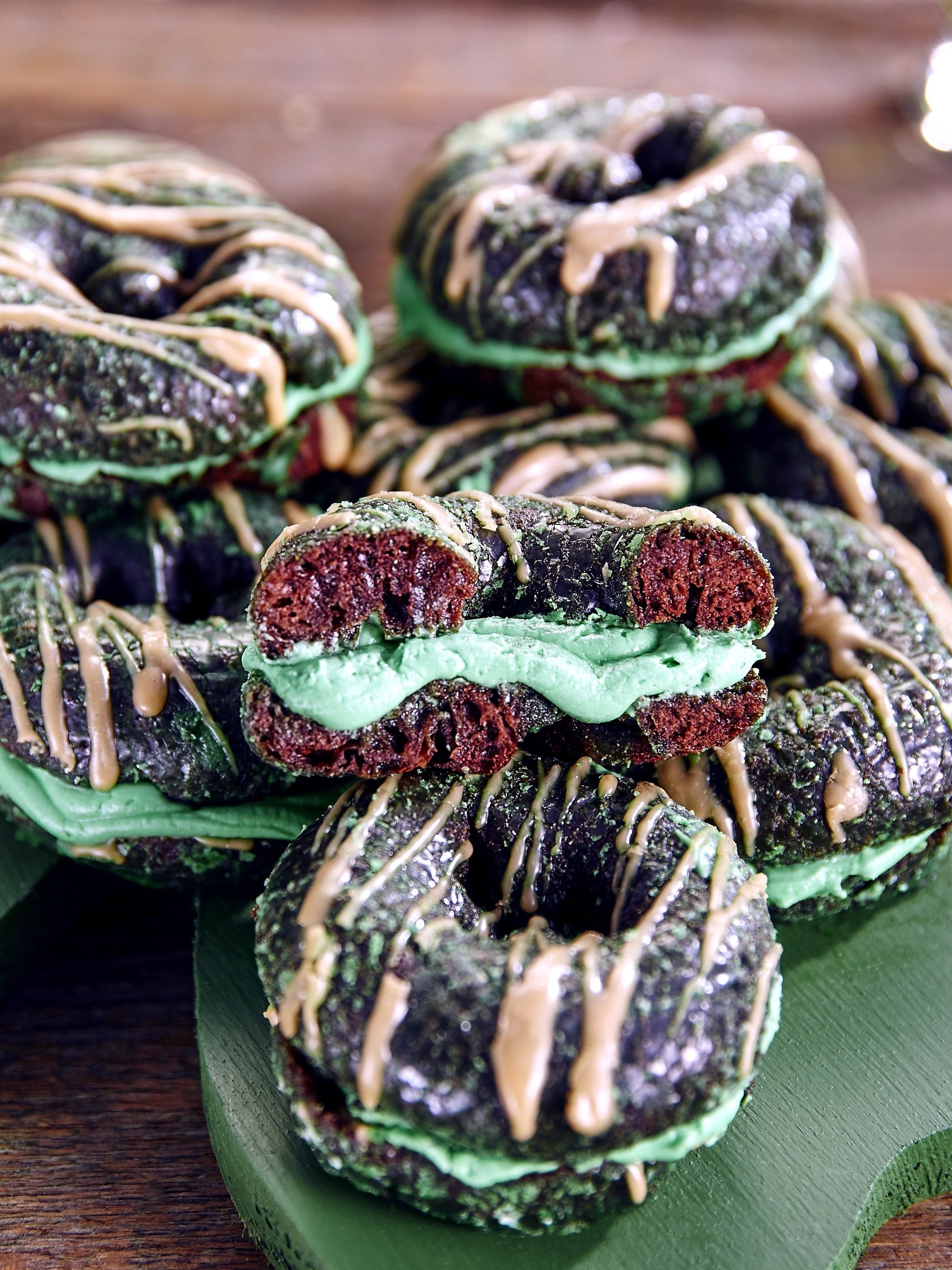 St. Patrick's Day Donuts Pictures | Rotten Tomatoes