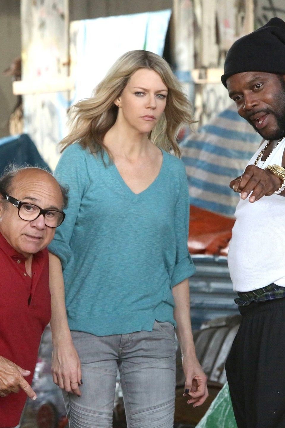 The Gang Turns Black Pictures | Rotten Tomatoes