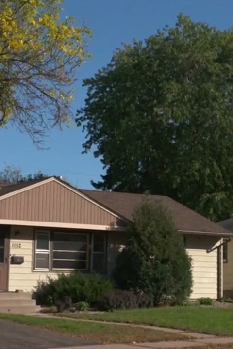 Fluff and Buff Pictures - Rotten Tomatoes