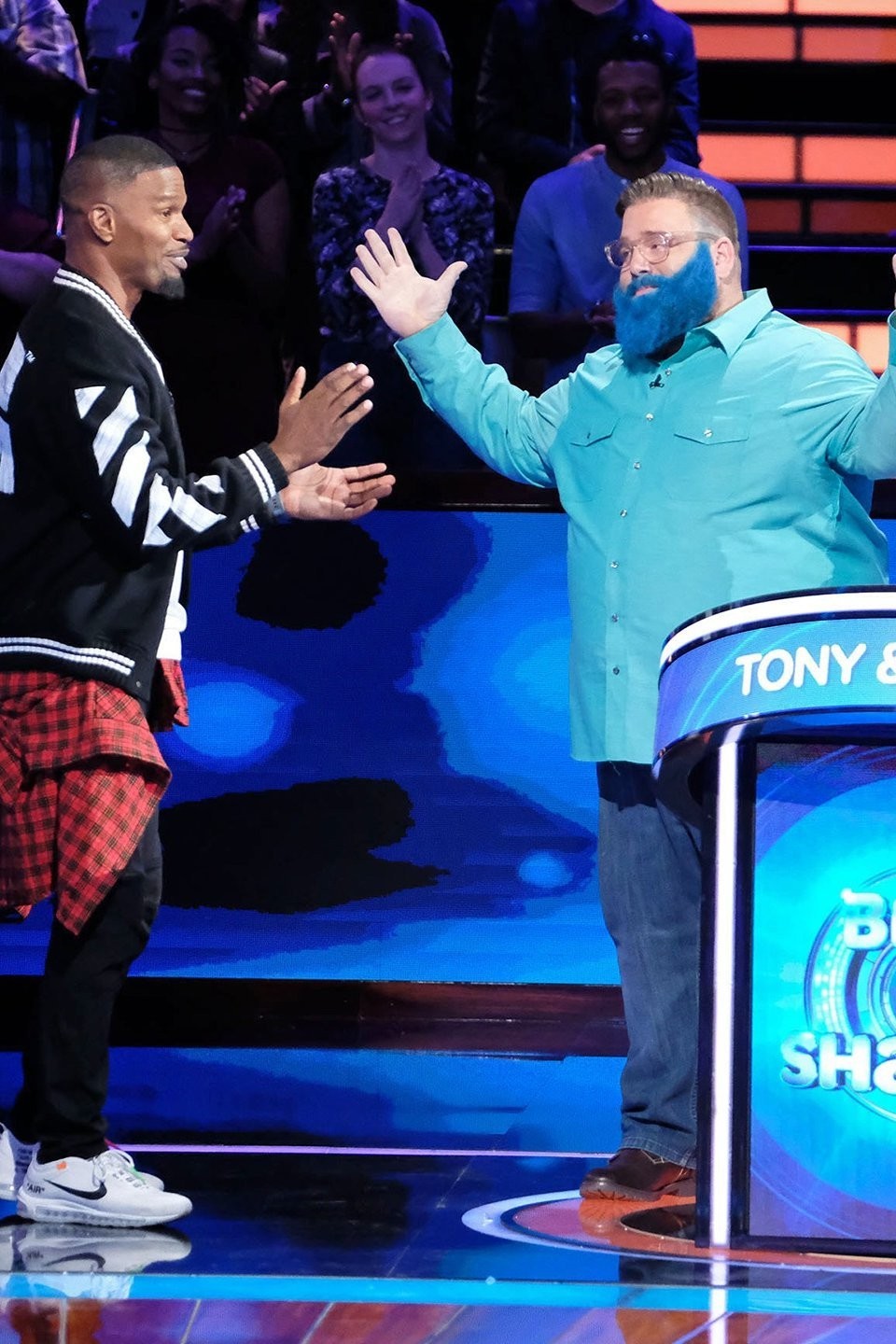 Episode Thirteen Pictures | Rotten Tomatoes