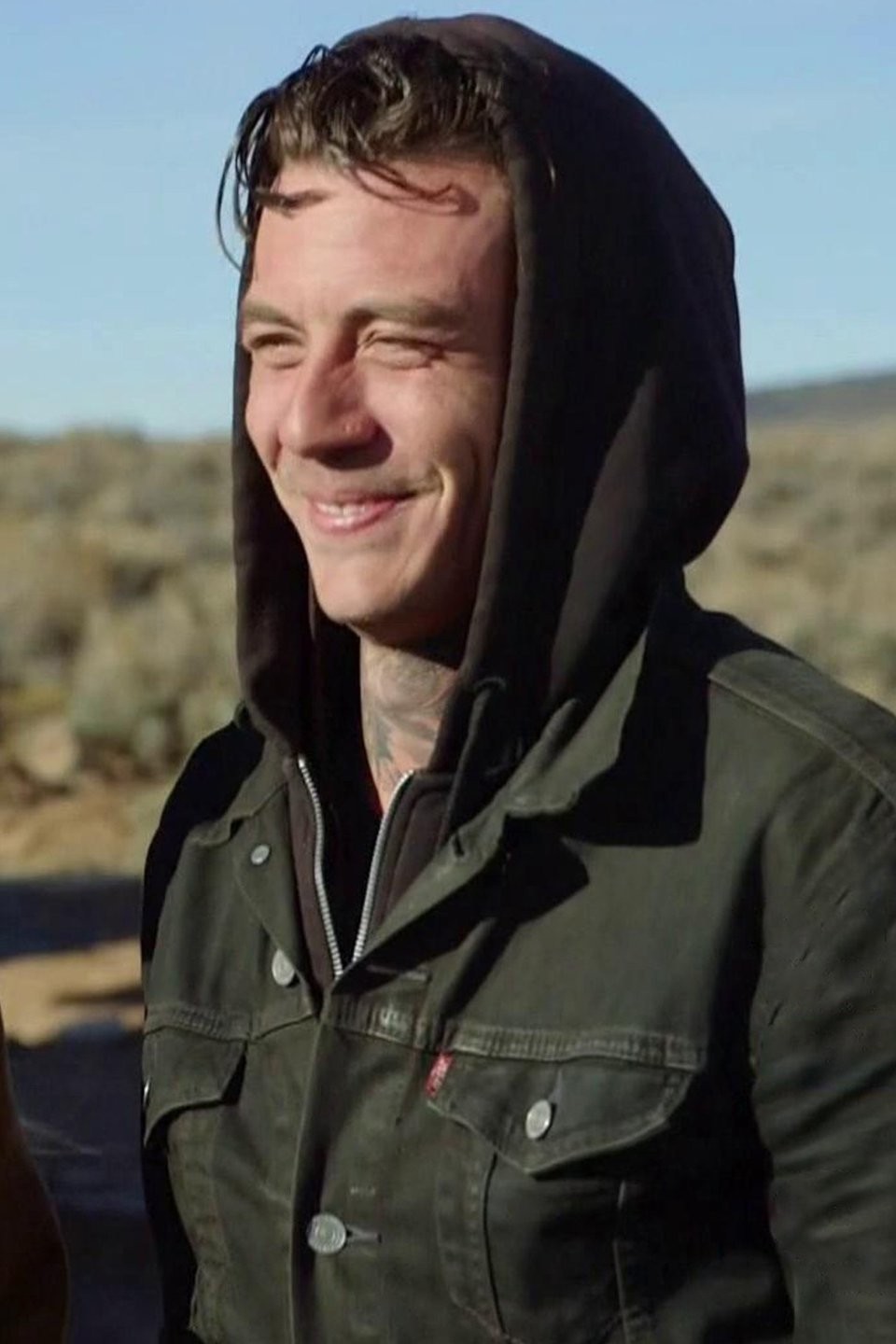 Desert Den Pictures | Rotten Tomatoes