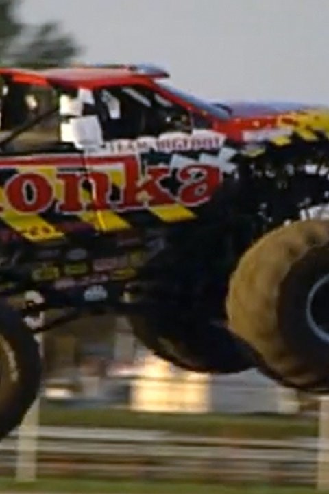 Monster Trucks Pictures | Rotten Tomatoes