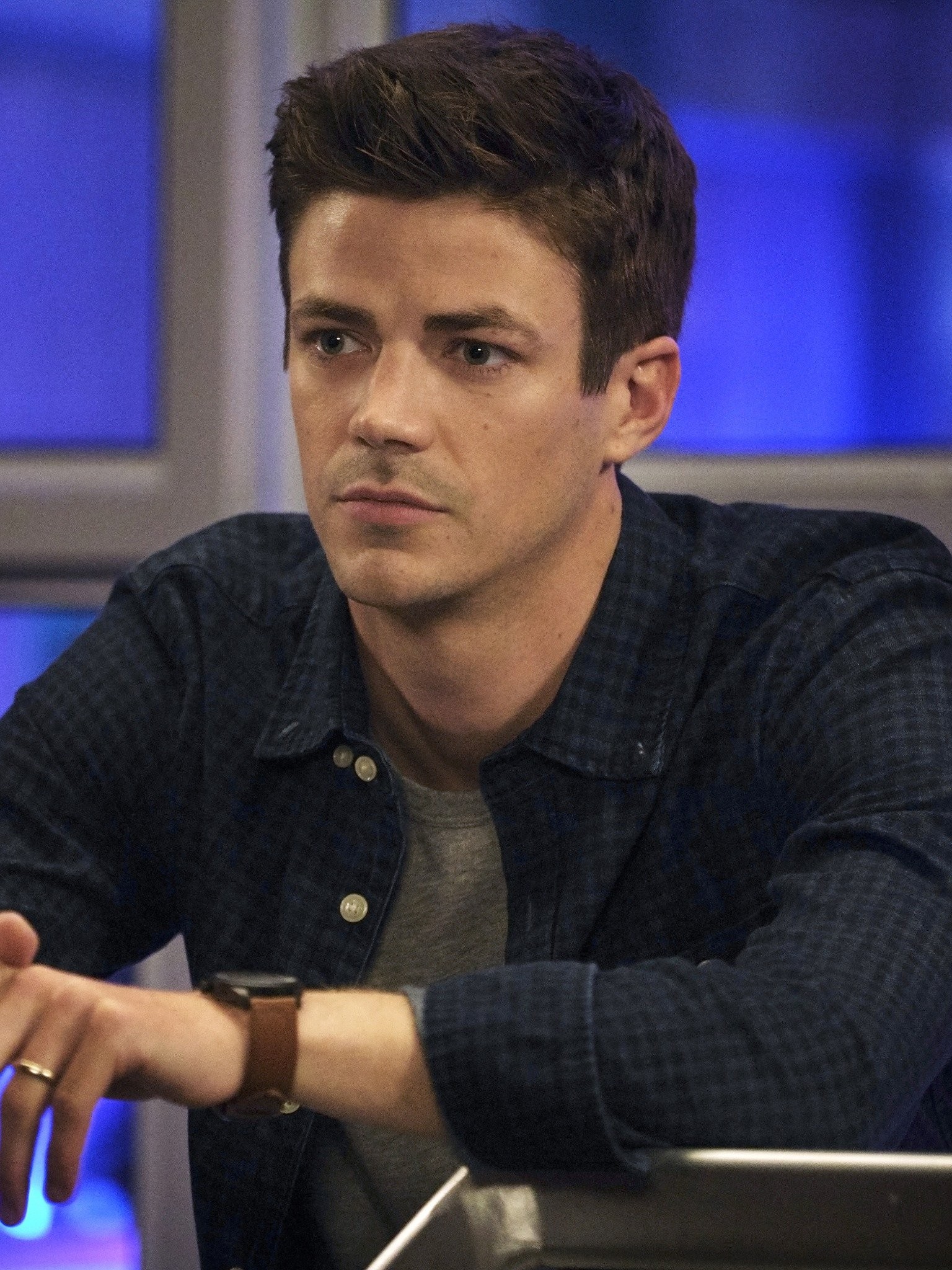 Dead Man Running Pictures | Rotten Tomatoes