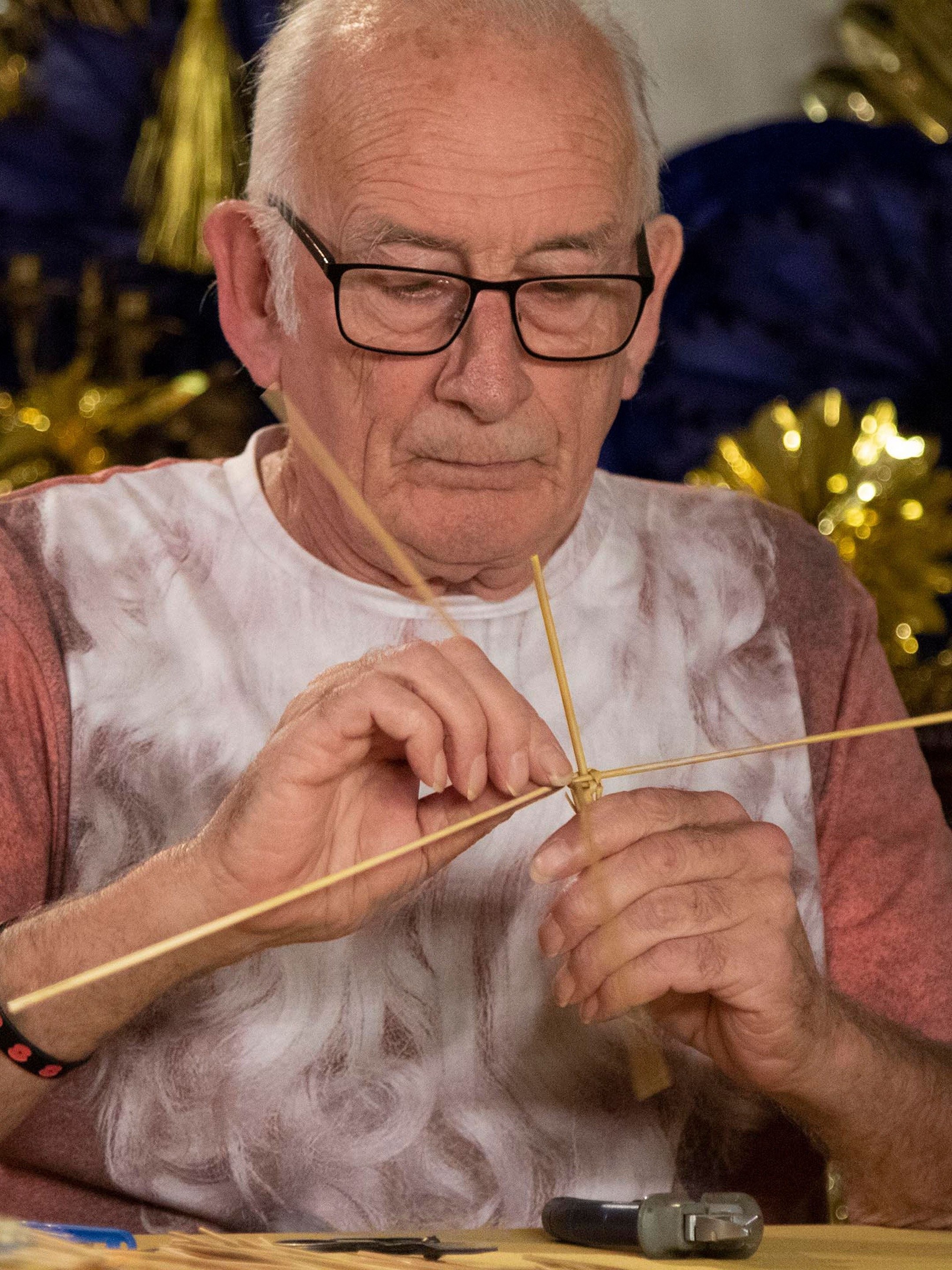 Gift Pictures - Rotten Tomatoes